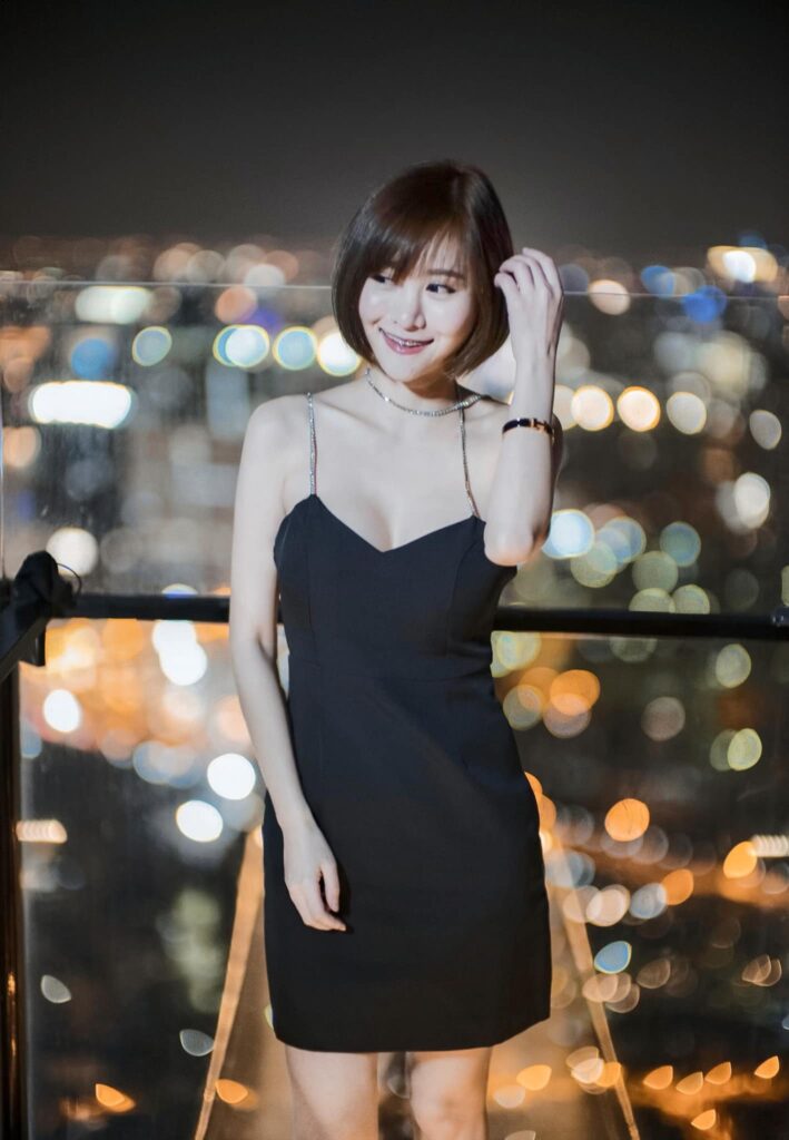 Ployly Nuttamon สาวหมวย หุ่นเอ็กซ์ สเปคชายไทย แจกวาร์ป 18+