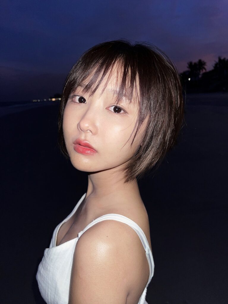 มินตัน ดิ๊งด่อง สาวน้อย สไตล์ Korea ความสามารถรอบด้าน 18+