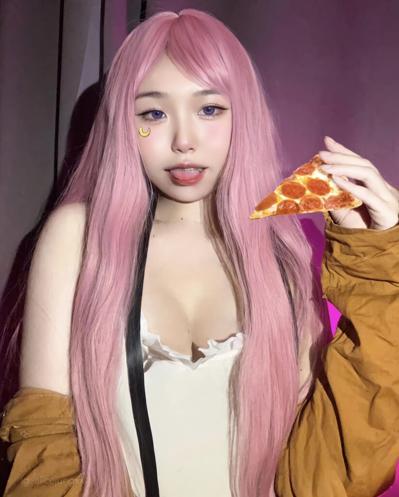 น้อง Alicejung สาวสวย นักคอสเพลย์ ตัวท็อป Onlyfans แจกวาร์ป 18+