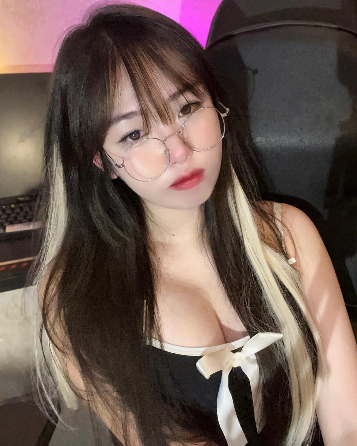 น้อง Alicejung สาวสวย นักคอสเพลย์ ตัวท็อป Onlyfans แจกวาร์ป 18+