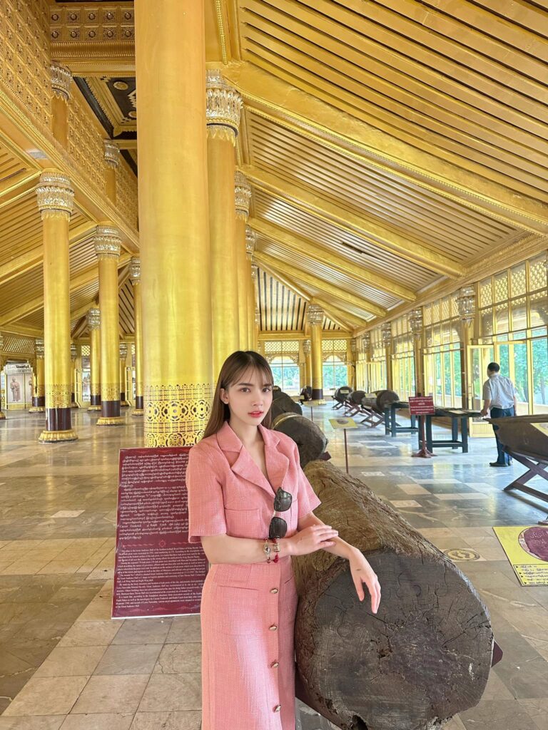 Pupae Nuttawee แจกวาร์ป ปูเป้ นางแบบ Cup E เน็ตไอดอล มาแรง 18+