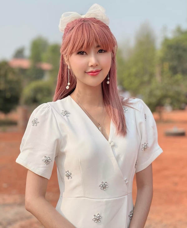 pretty_pez น้องพีชชี่ เปิดวาร์ป ดาวเด่น หุ่นแซ่บ เซ็กซี่เร่าใจ Onlyfans