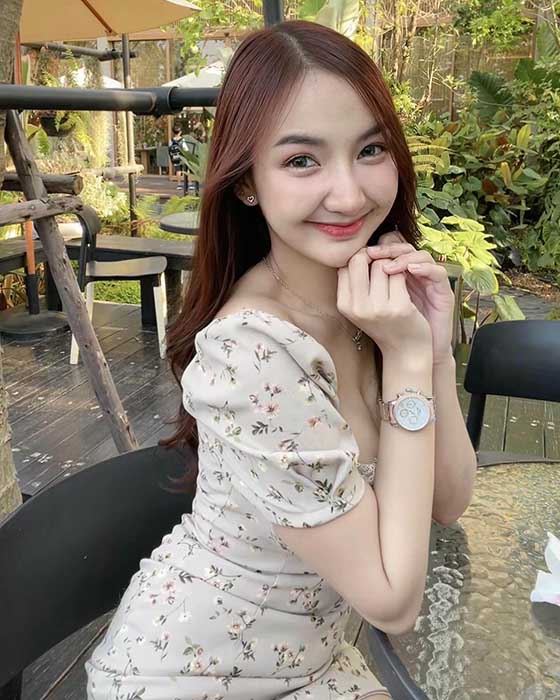 Bum Bim น้อง บุ๋มบิ๋ม เปิดวาร์ป นางแบบ สาวสวย ผิวขาว ออร่า เซ็กซี่ 18+